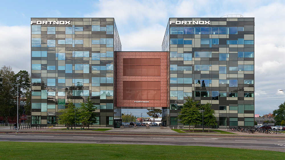 Karl Andersson - References